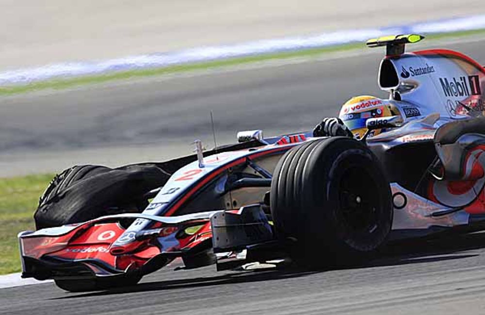 Ecstatic Massa leads Ferrari 1-2 in Turkey