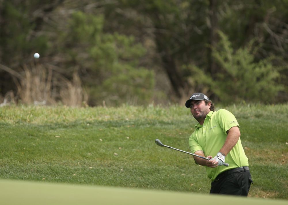 Bowditch grabs Texas Open lead