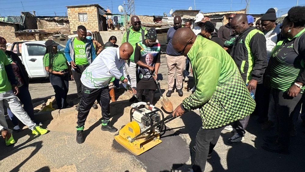 Herman Mashaba fills potholes in Alexandra as ActionSA launches 2026 ...
