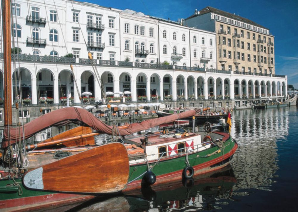 Hamburg rocks to a sophisticated beat
