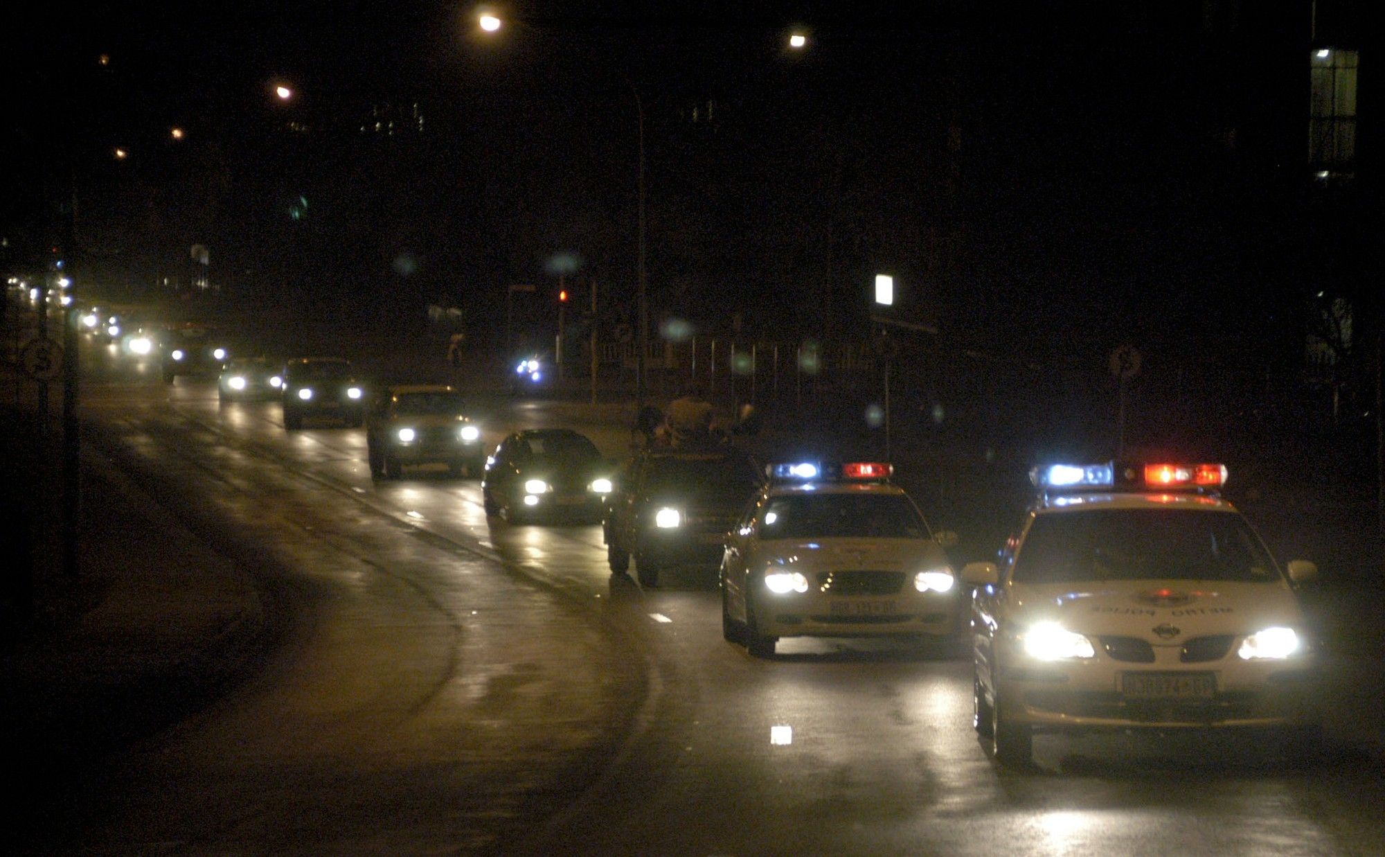 Who may use blue, red, and white lights? What the South African law ...