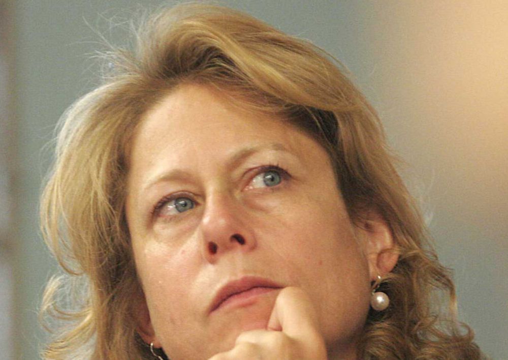 Anglo to oppose injunction