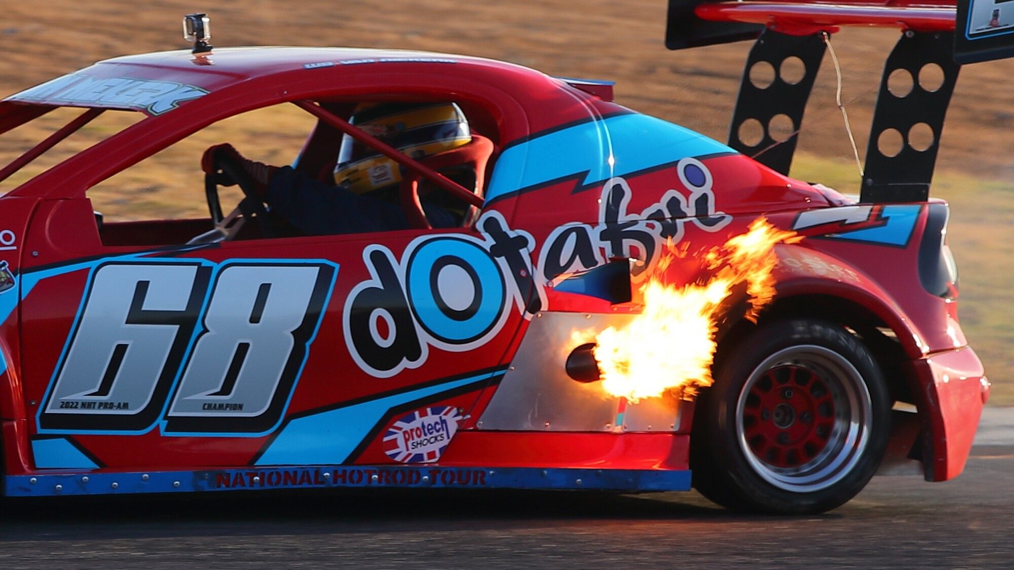 International hot rod tour pulls up at Killarney Raceway