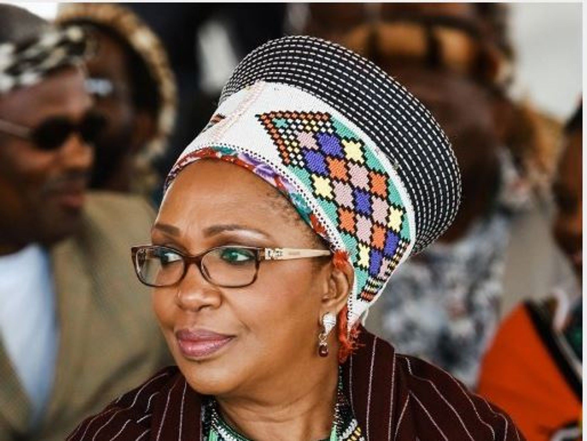 Prince Mbonisi’s lawyers warn that Queen Mantfombi's 'great-wife ...