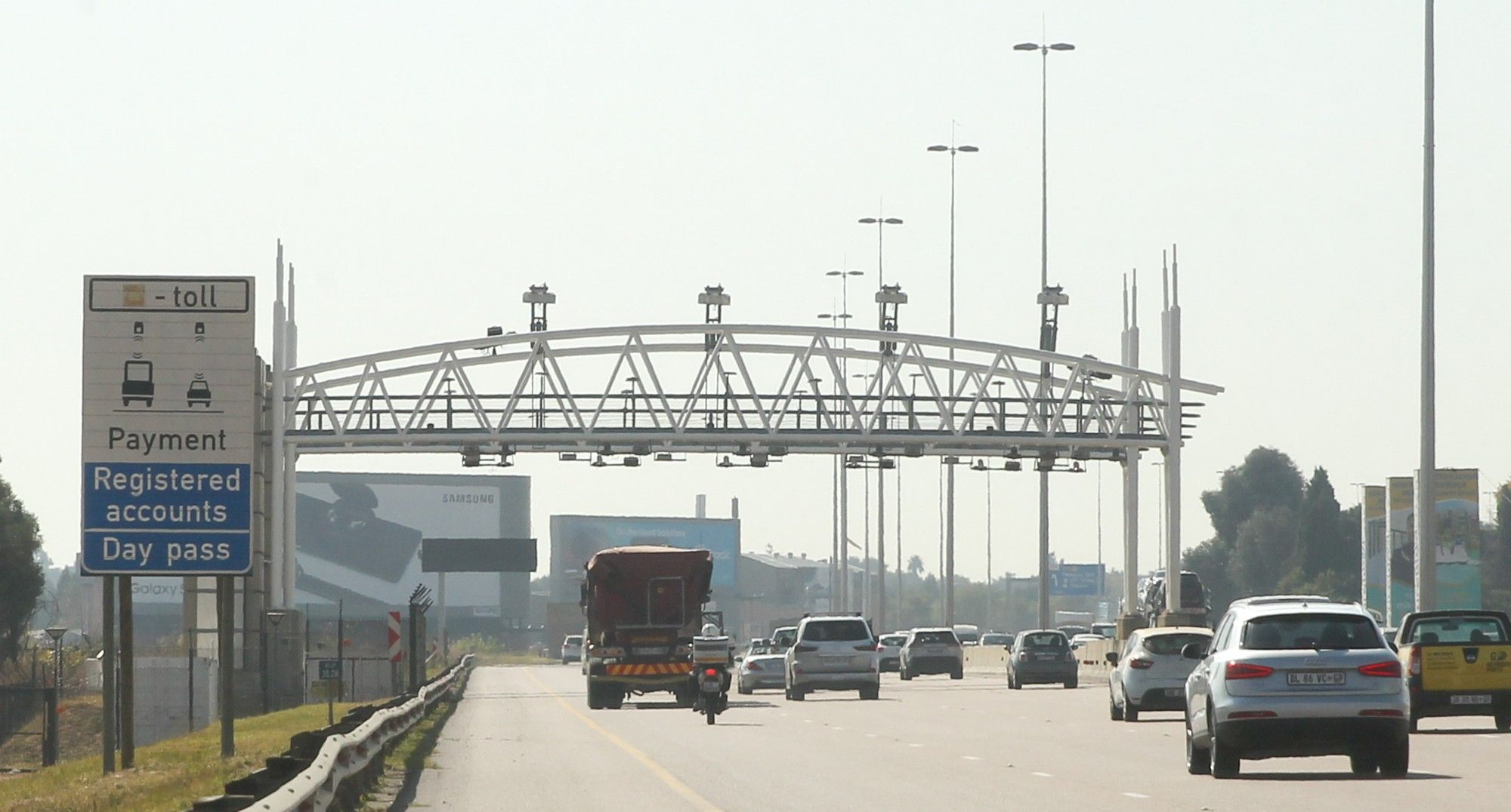 Gauteng commits to R3. 3 billion e-toll debt payment amid ongoing road ...