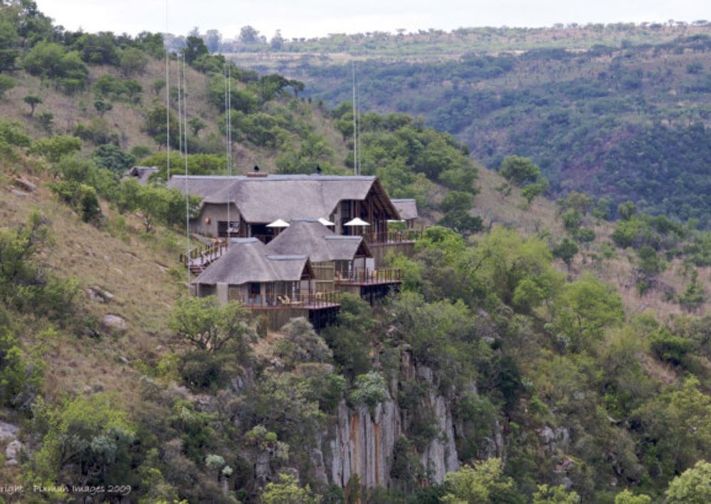 Learn to cook on a cliffside