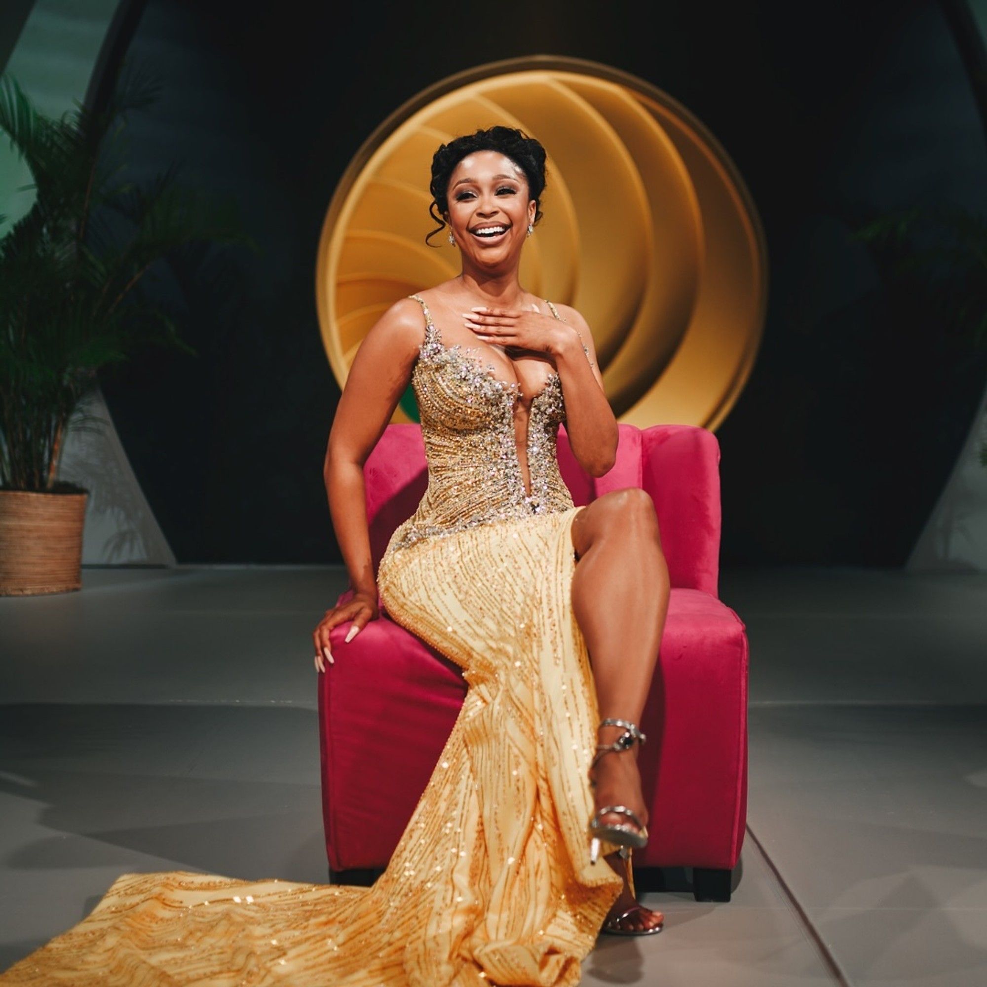 Brian Monaisa’s baby mama apologises to Minnie Dlamini after public ...