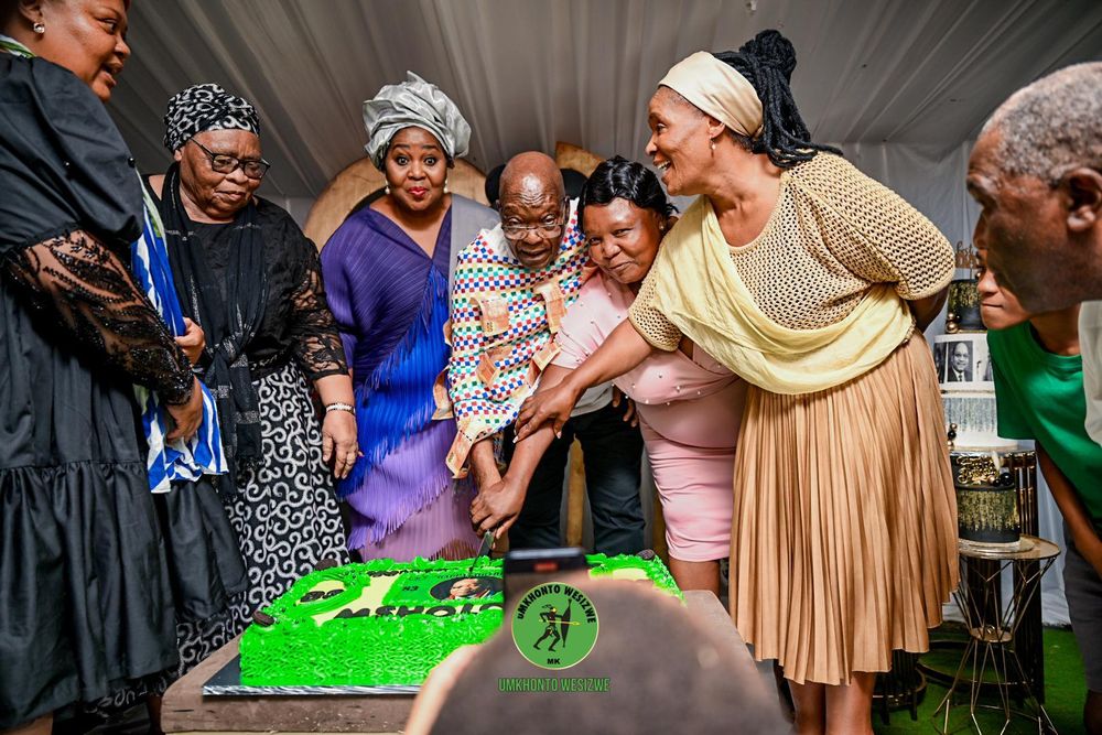 PICS: Jacob Zuma celebrates 83rd birthday with MaKhumalo, MaNgema and ...
