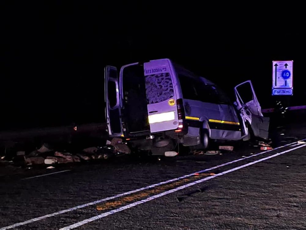 Two killed in N1 crash, seven in N4