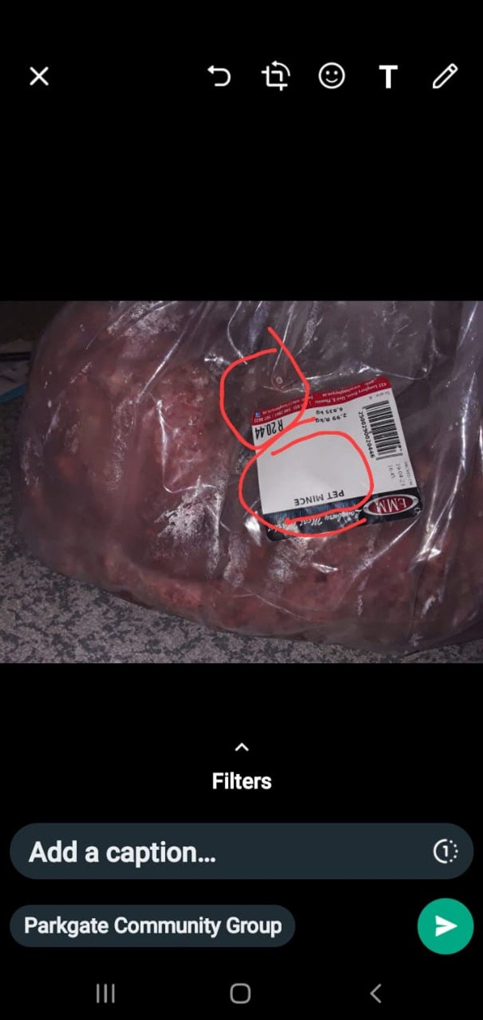 Banengwe uthisha ‘odlise’ abafundi ukudla kwezinja