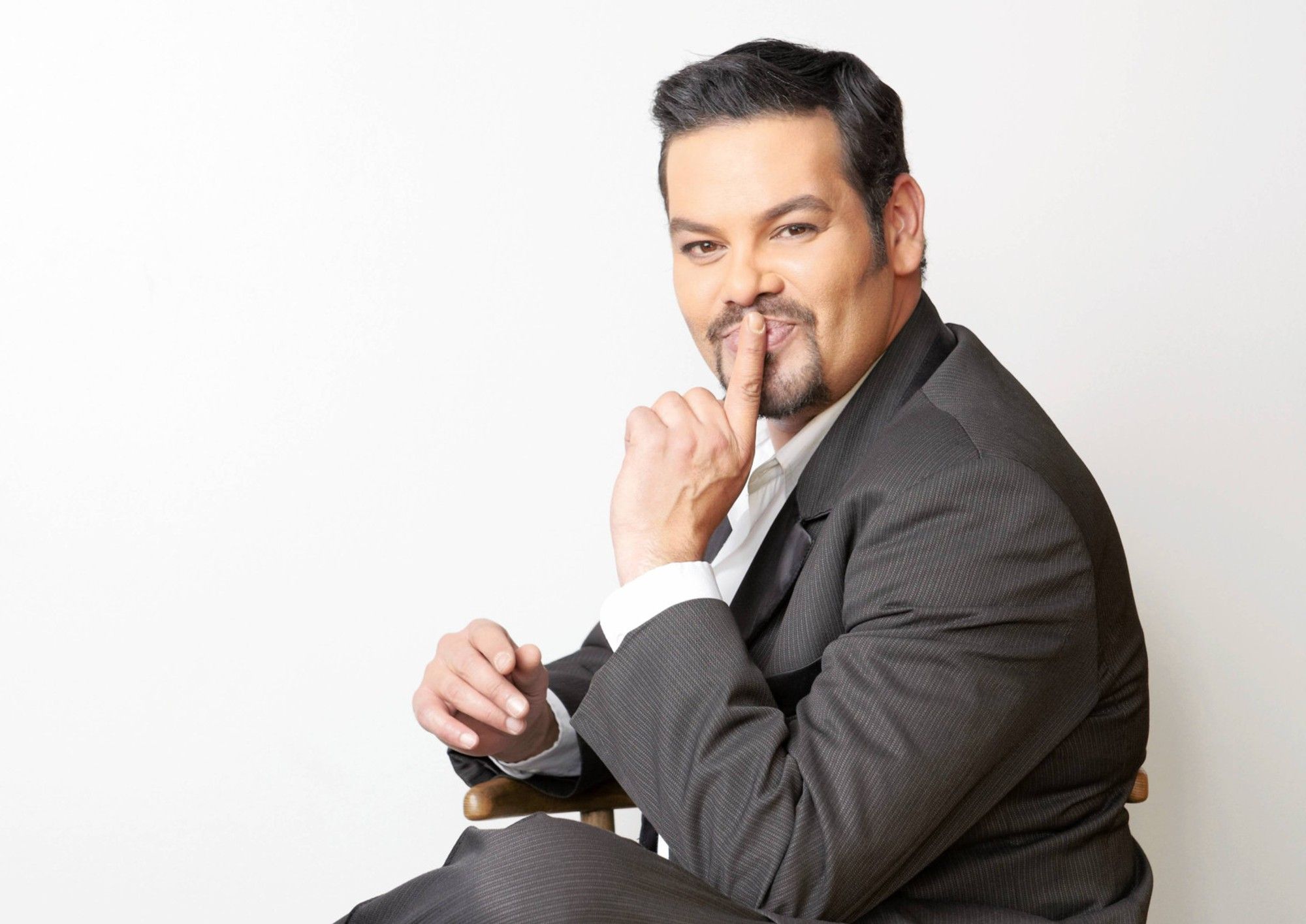 2 sides of 1 trip explored in travel show