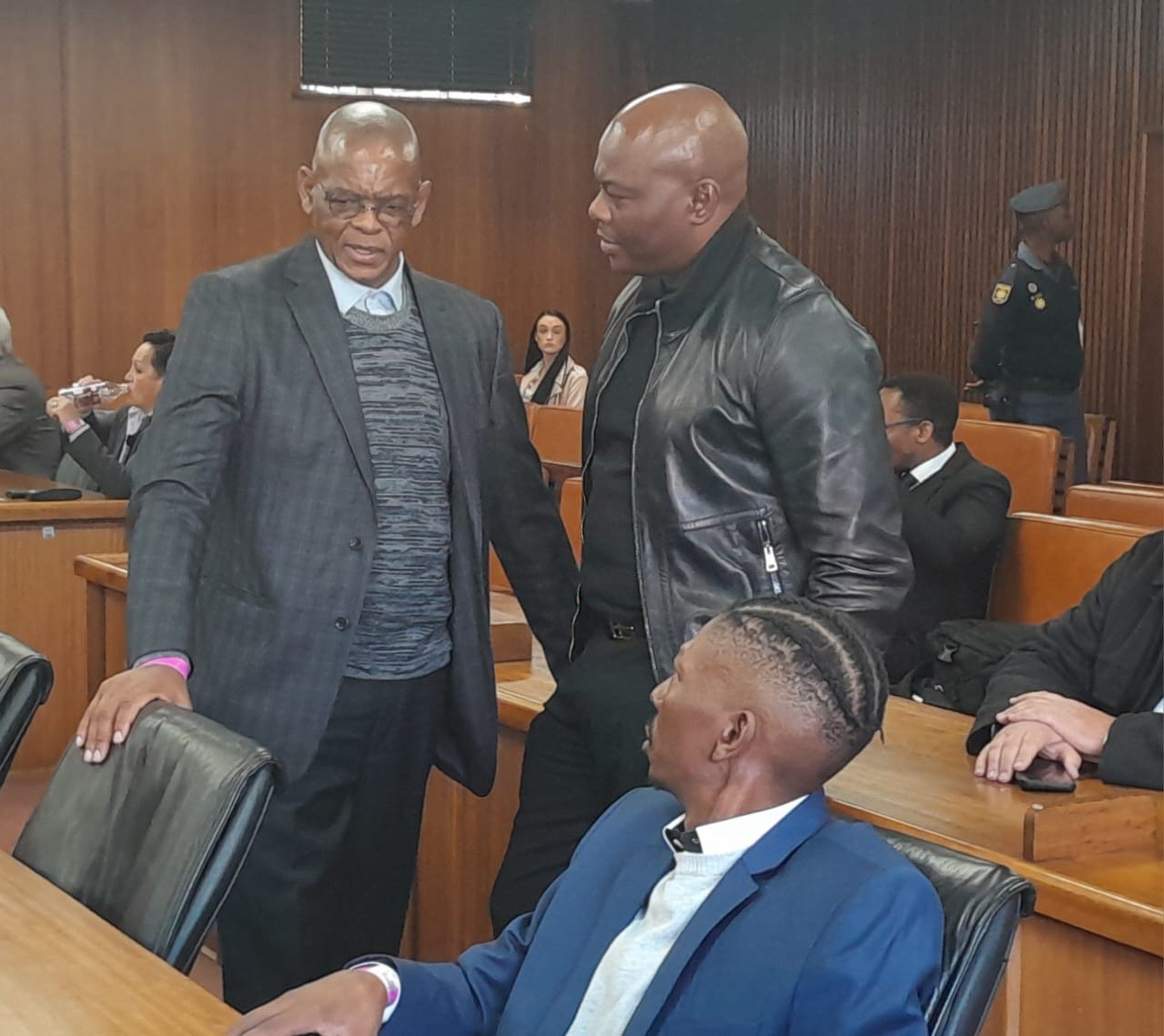 Kuhlehle elika-Ace Magashule ngoboshwe e-USA