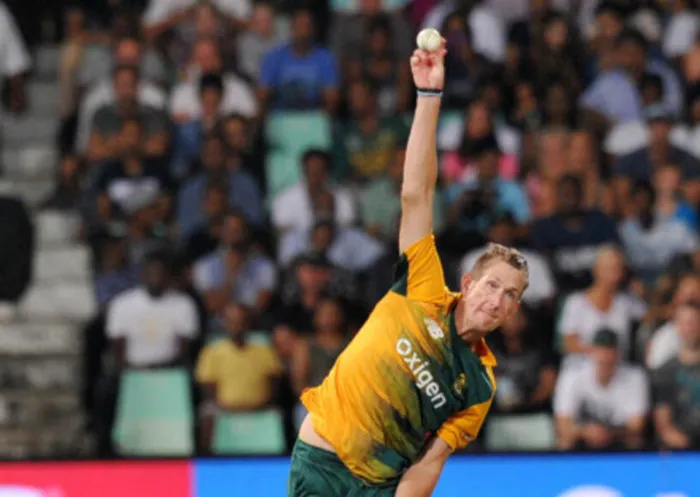 Morris held nerve for last over win