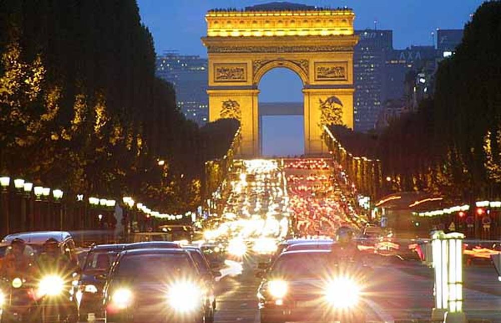 Big cars, big tax penalties in Paris