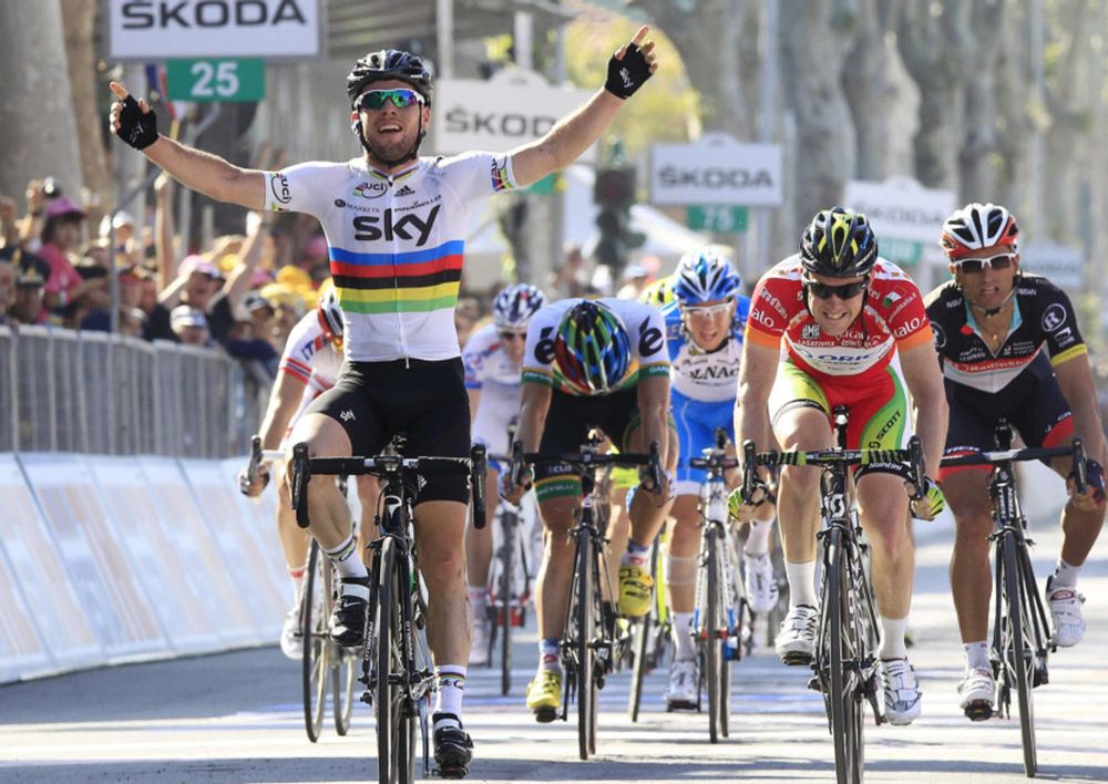 Cavendish bounces back at Giro D’Italia