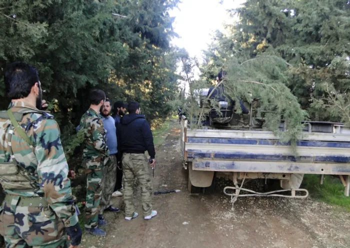 Warplanes bomb Syrian suburbs