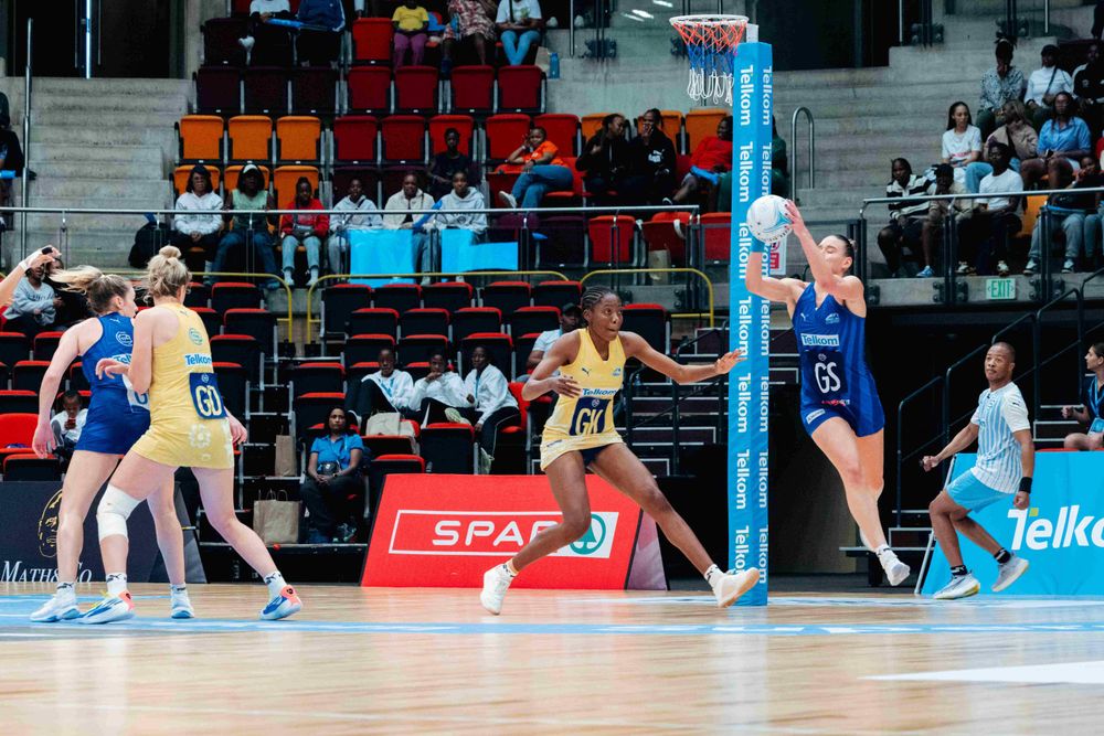 Unbeaten Fireballs scorch Stings to book titanic TNL final against the ...