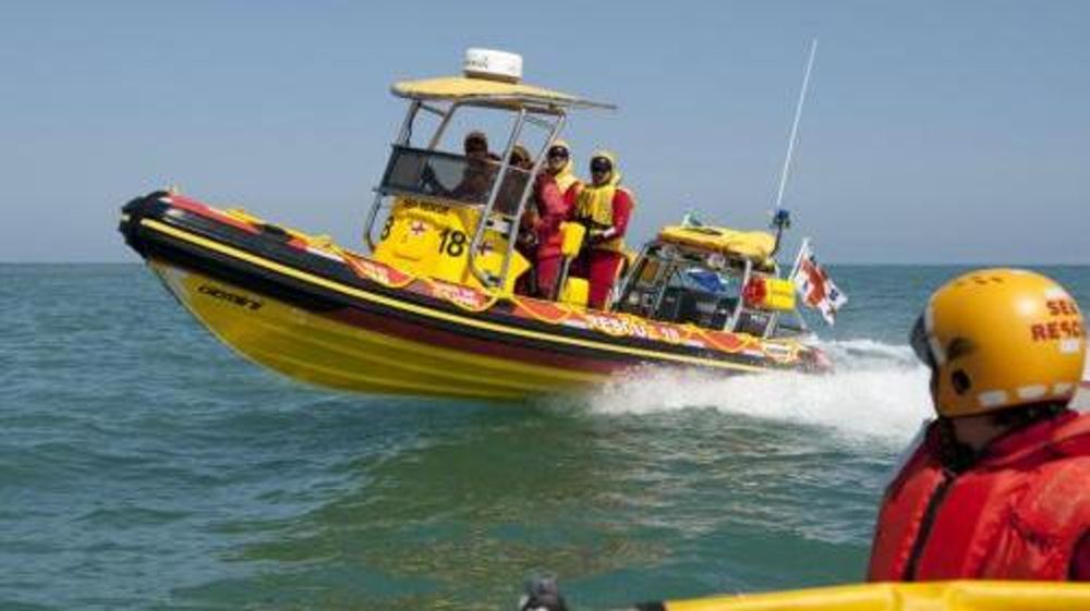Student drowns at Glen beach, five others swept off rocks survive