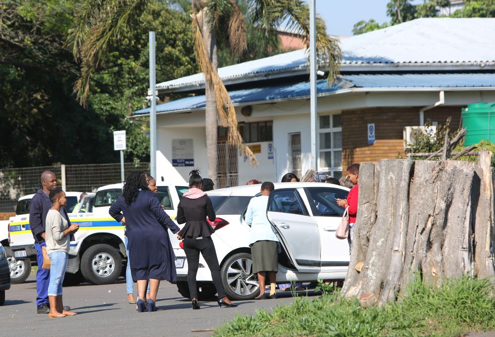 Umbilo licensing office remains shut after bomb damage