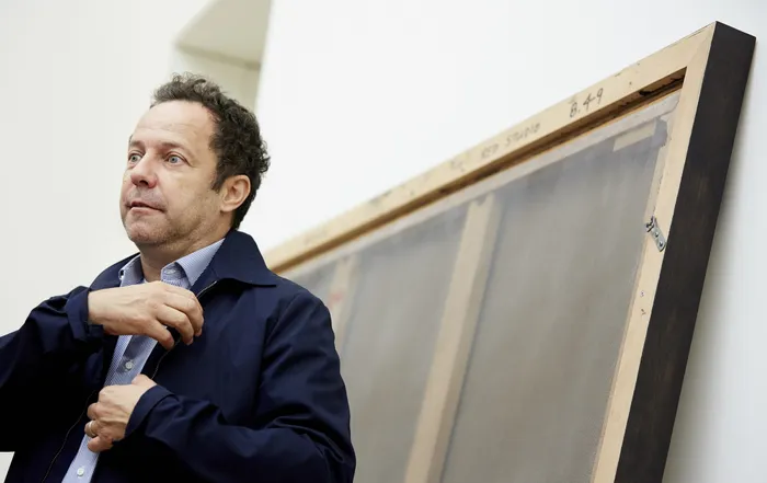 Quirky exhibition shows ‘backsides’ of paintings