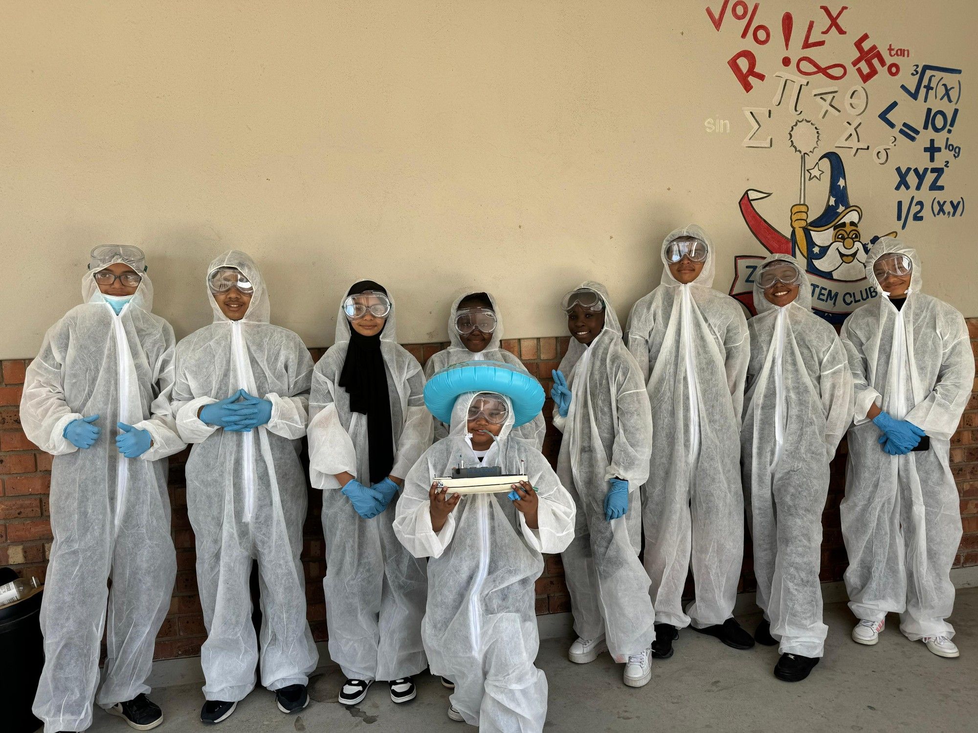 Erica Primary School robotics team qualifies for nationals