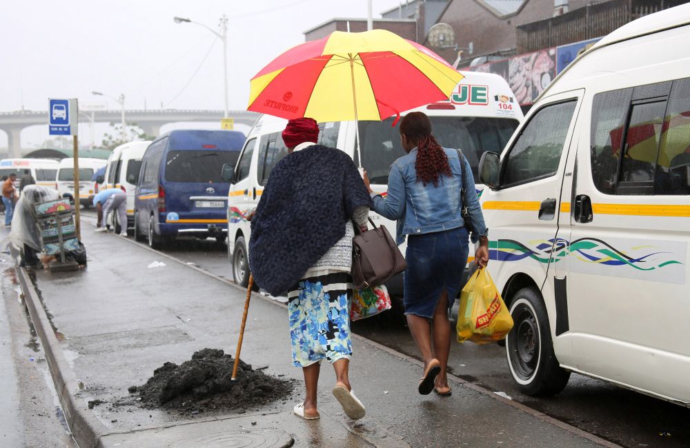 Tips on how to stay safe during level 4 extreme weather conditions