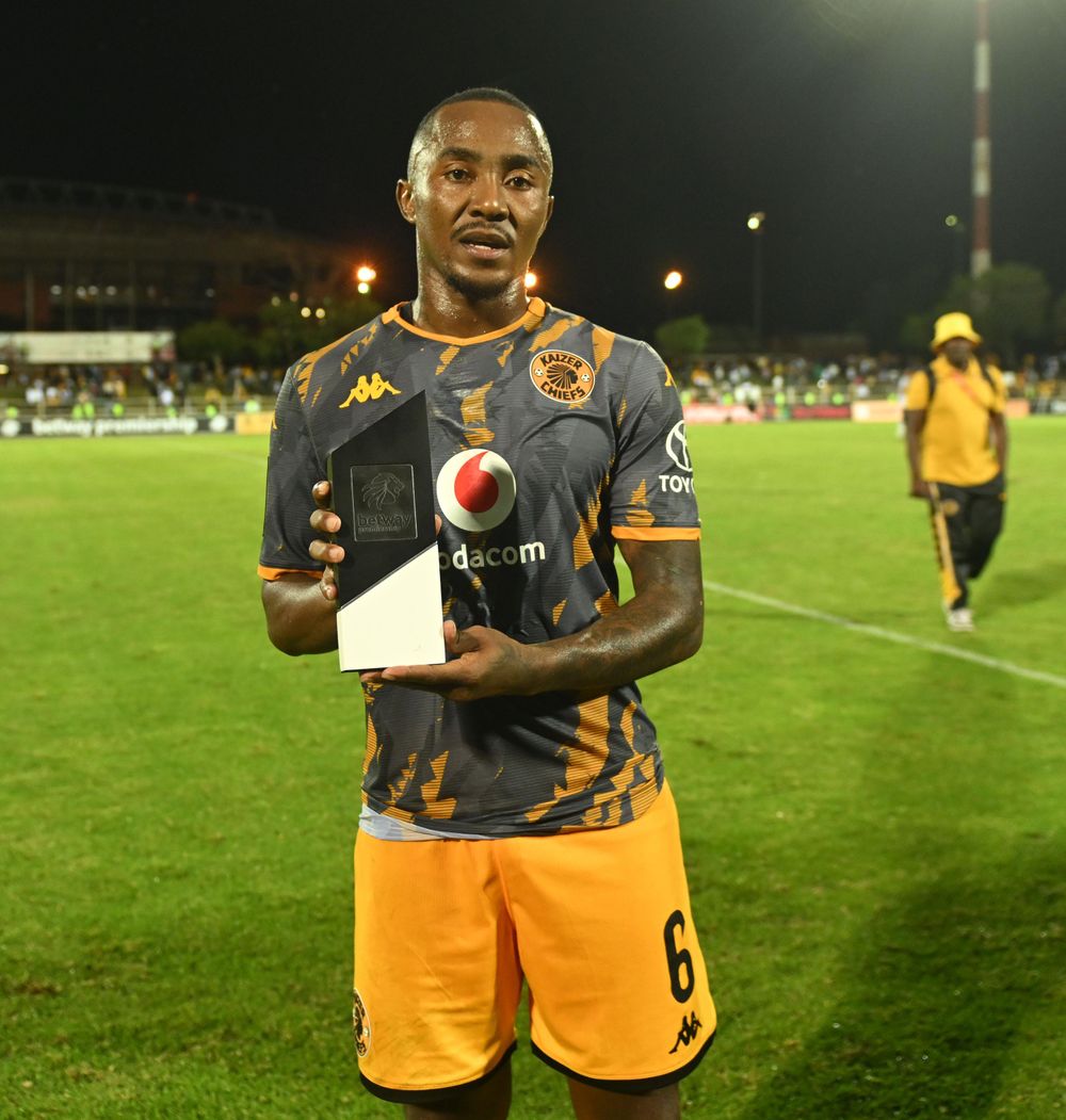 Phuti Mohafe fumes over ‘invisible’ Lebohang Maboe’s Player of the ...