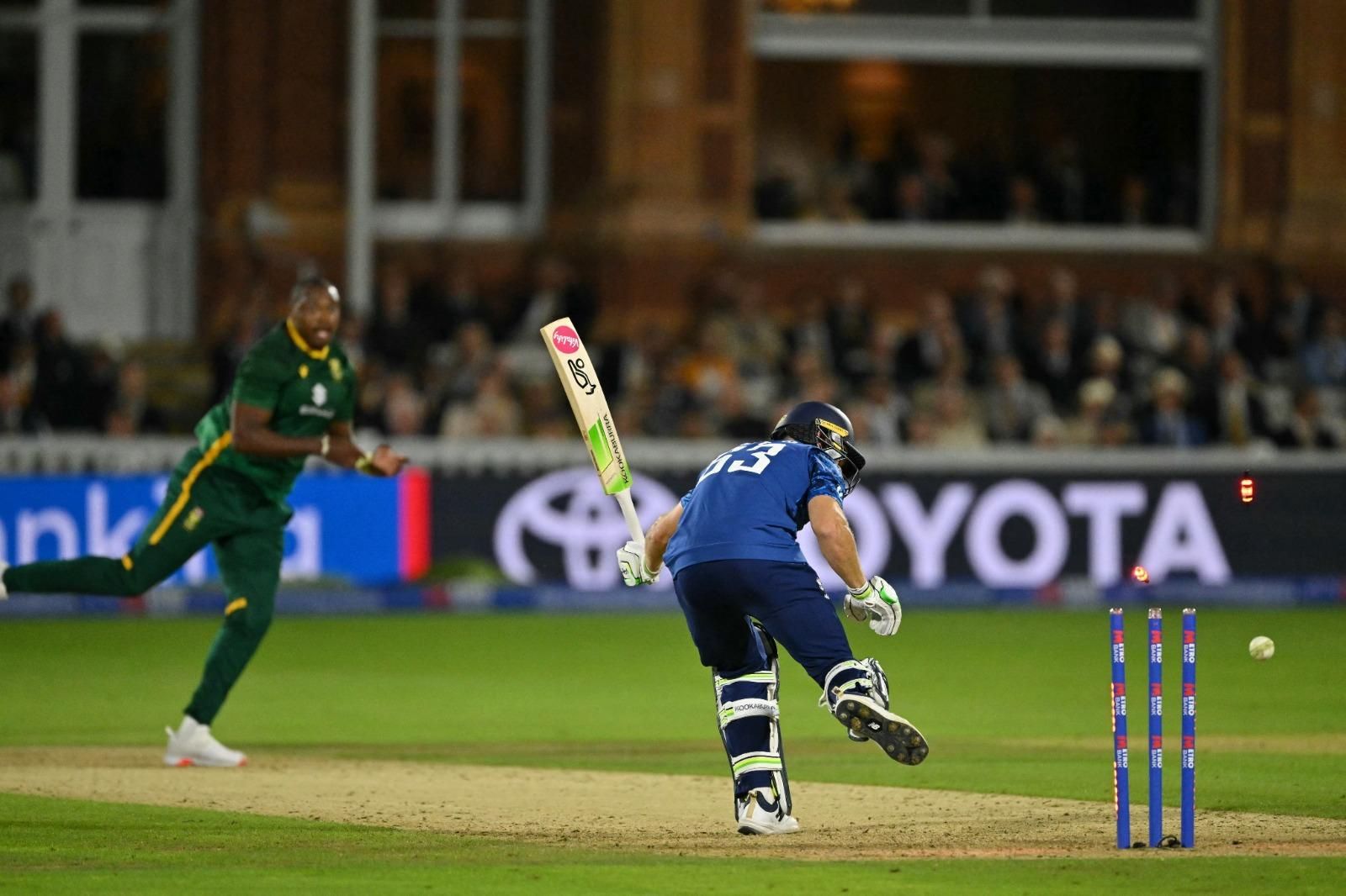 Lungi Ngidi, Matthew Breetzke step up as Proteas go in search series sweep in England