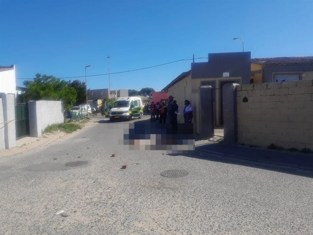 Duo shot in cold blood at Unathi in Crossroads