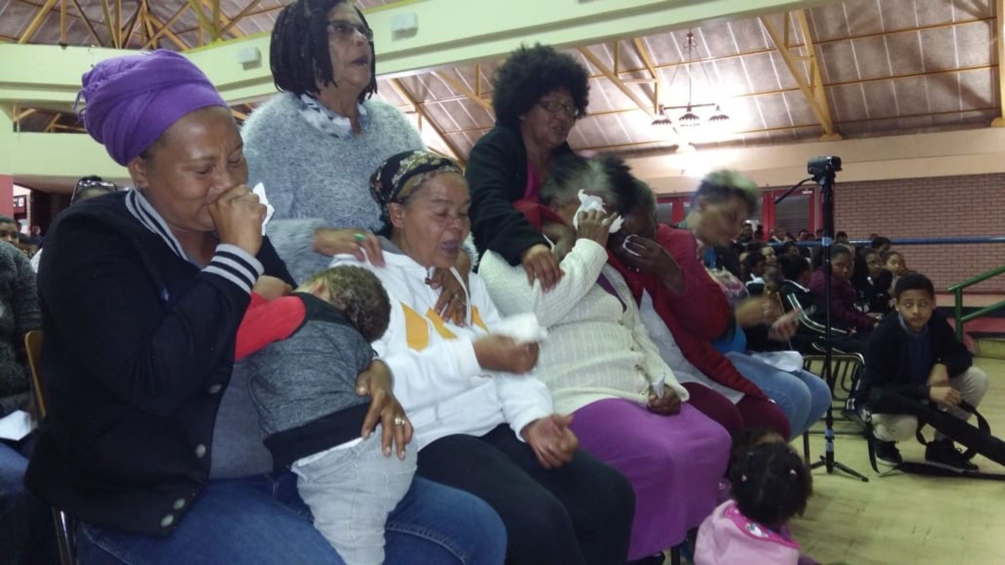 LISTEN: 'Kick skollie sons out,' pastor tells Elsies River mourners