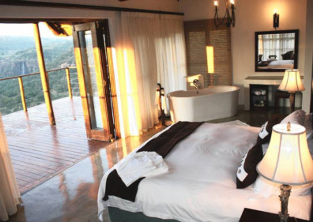 Stresses ebb away at cliff-hanger of a stay