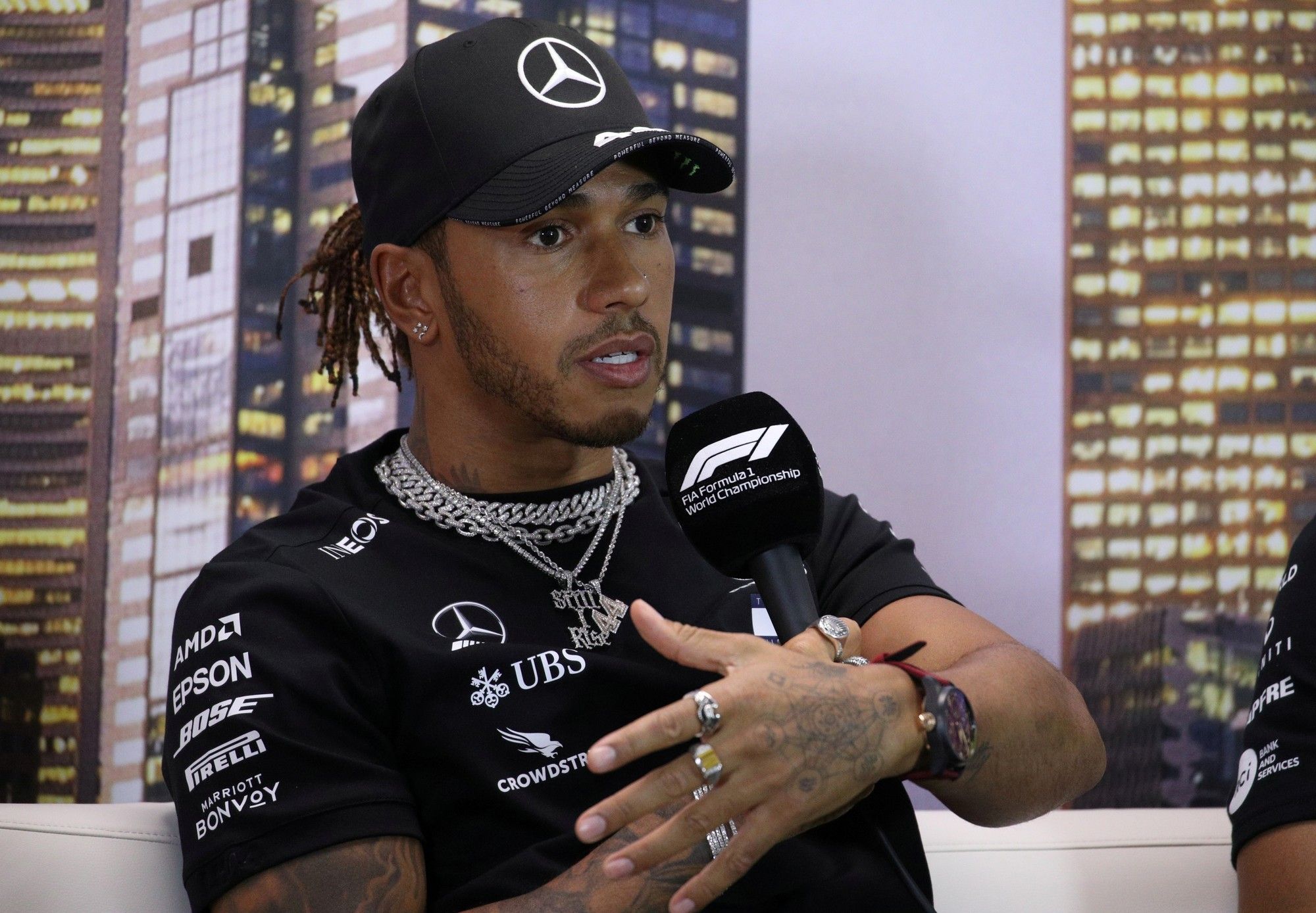 F1 champion Hamilton creates commission to boost motorsport diversity