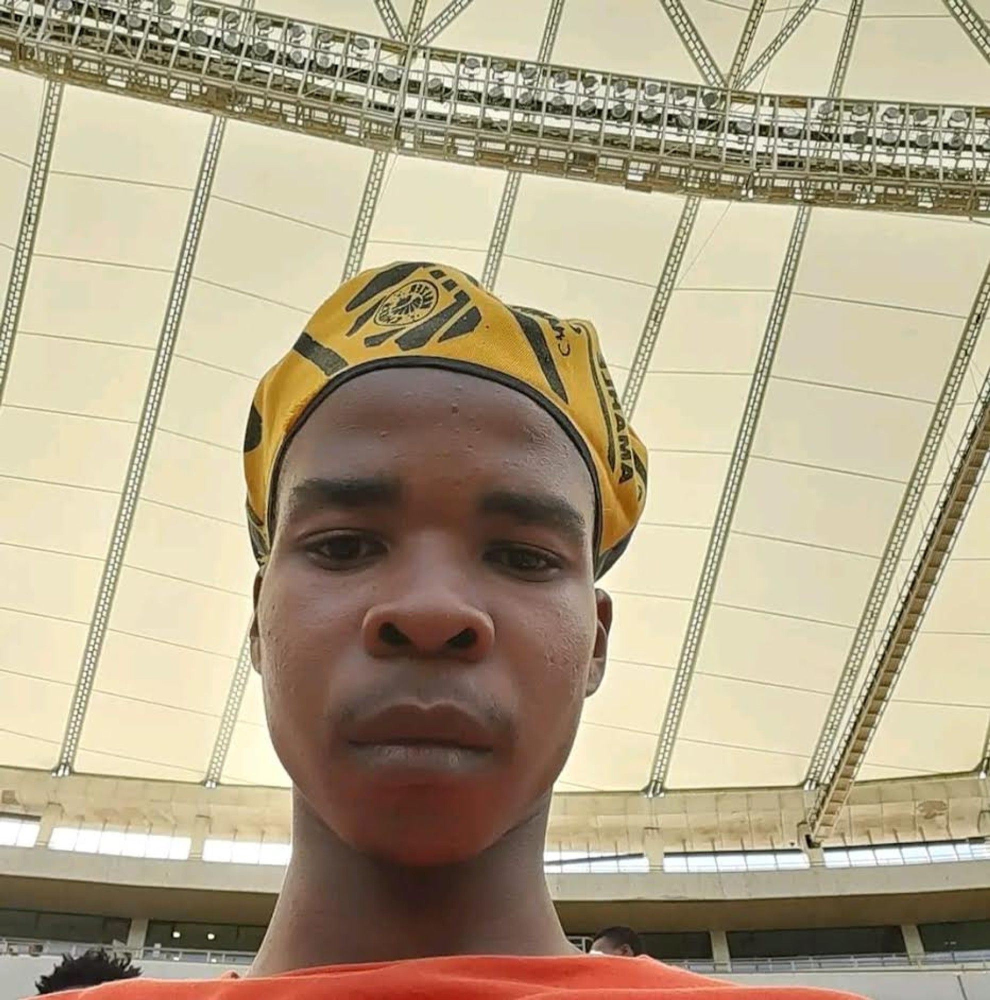 Udilikajele neminyaka engu-20 kowasoconga oweBolt