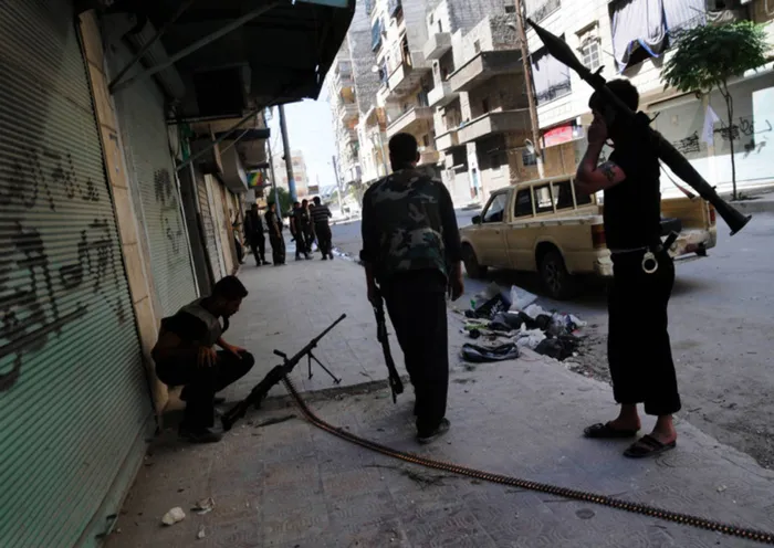 Brahimi urges powers to unite on Syria