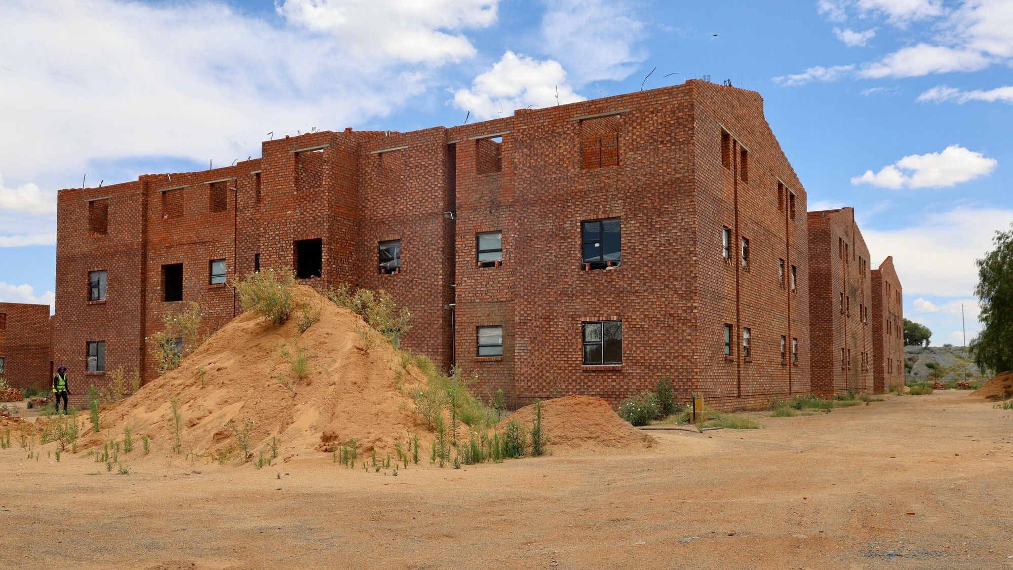 South Africa' s building plans value falls 3% in first half of 2025 ...