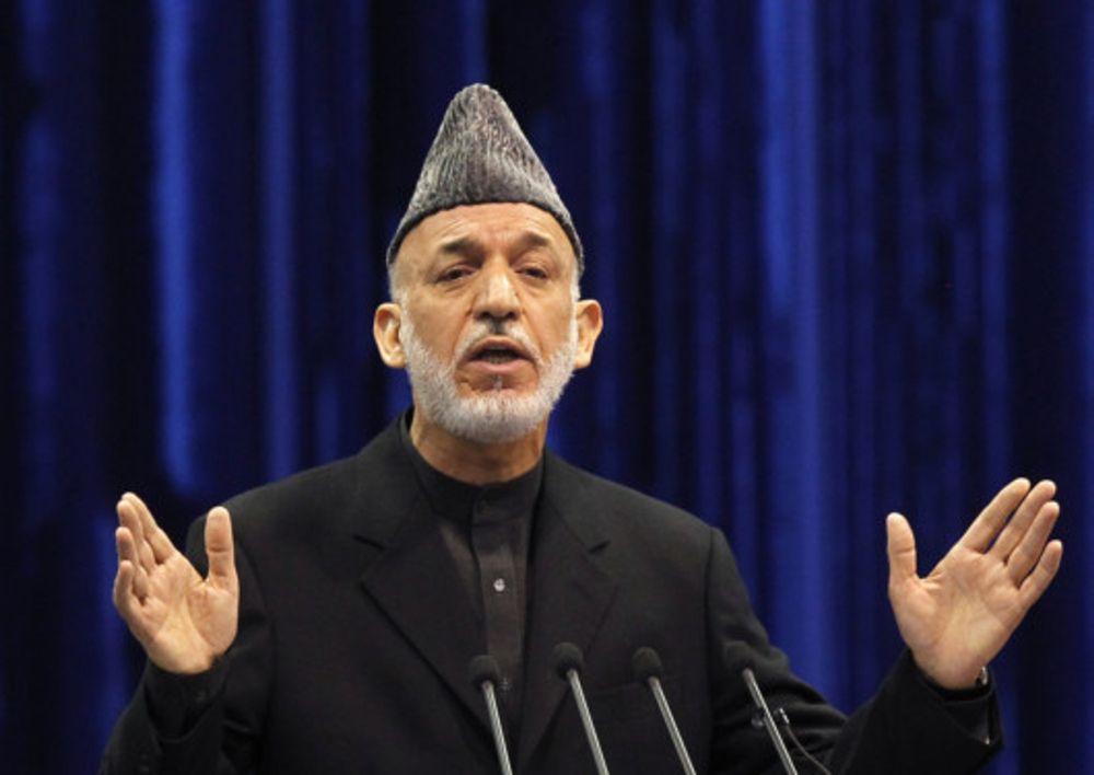 Taliban vows attacks on Afghan poll staff