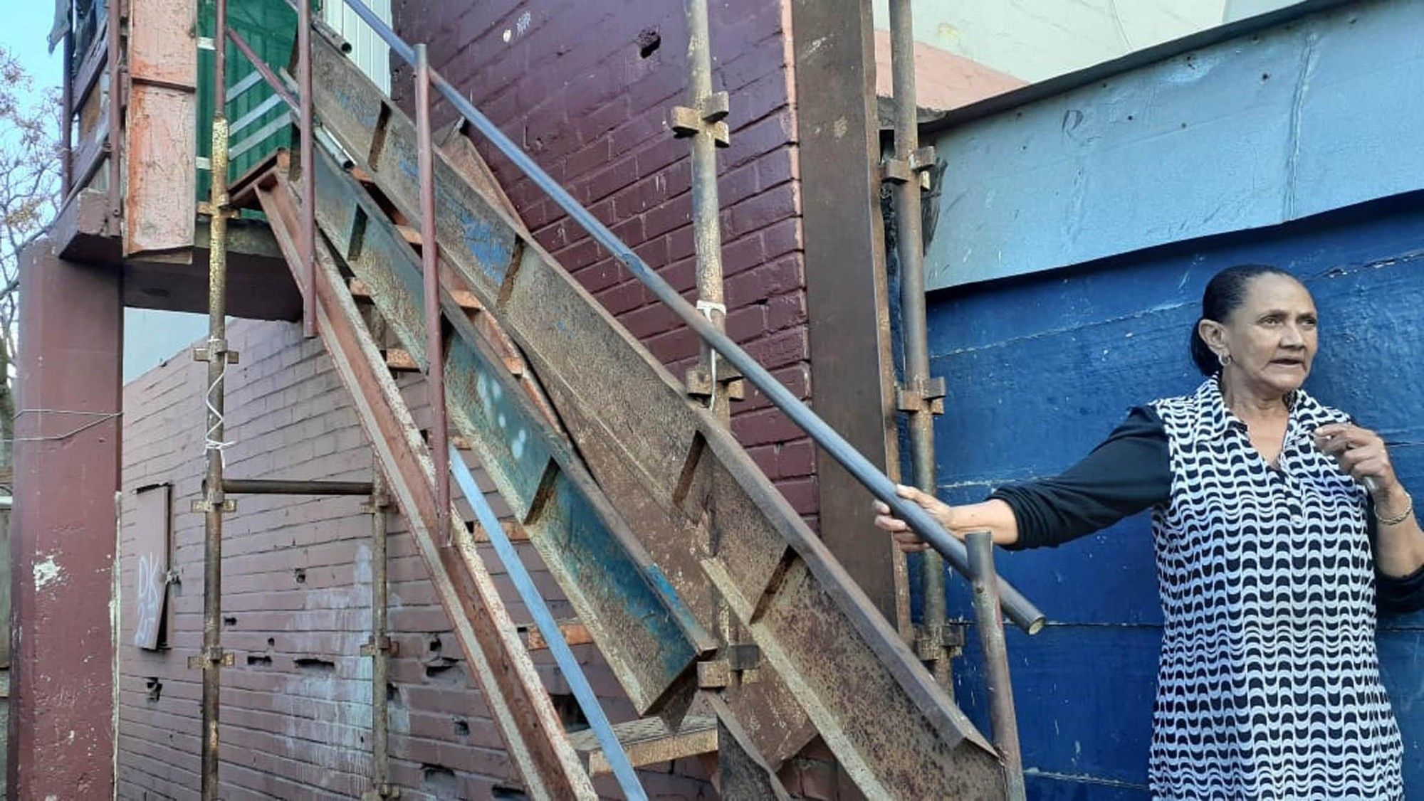 Residents fear unsafe stairs