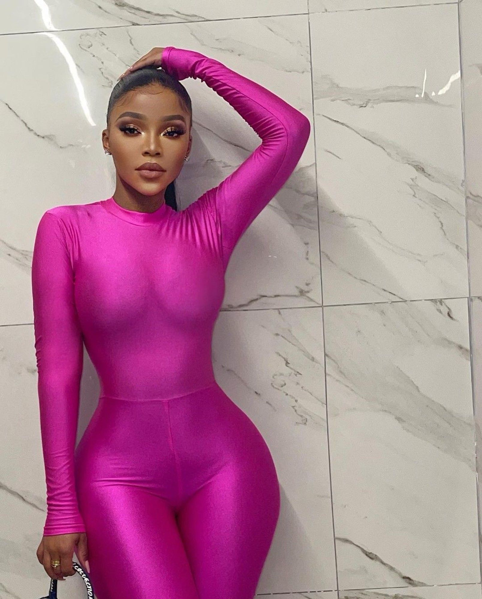 Faith Nketsi Njilo ‘complains’ about her post-pregnancy booty