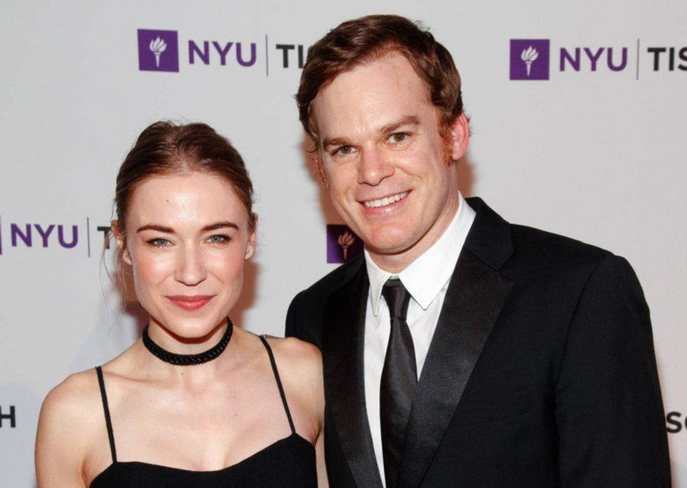 Dexter star keeps third marriage quiet