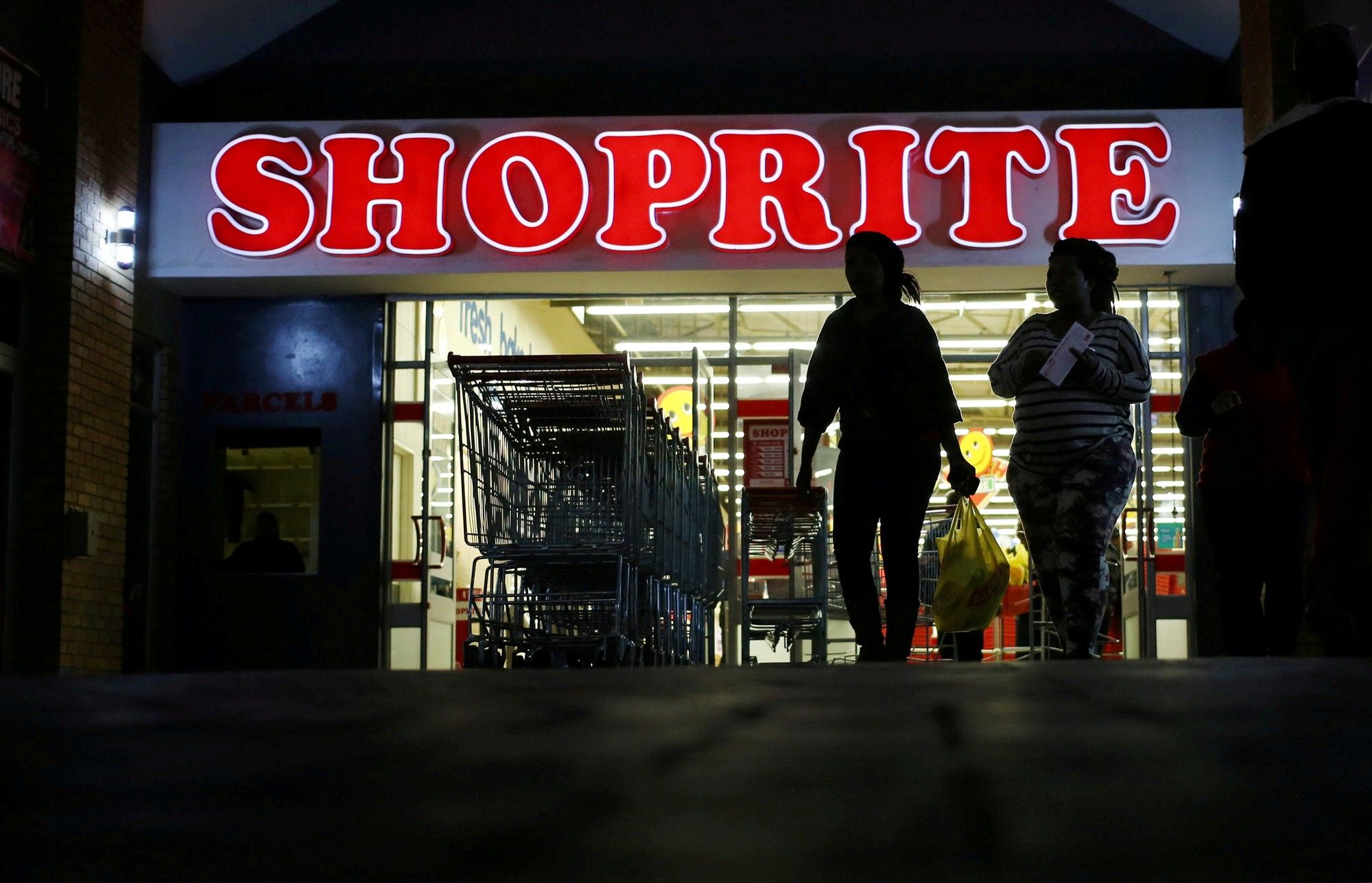 Shoprite store in Gugulethu closed after positive Covid-19 case