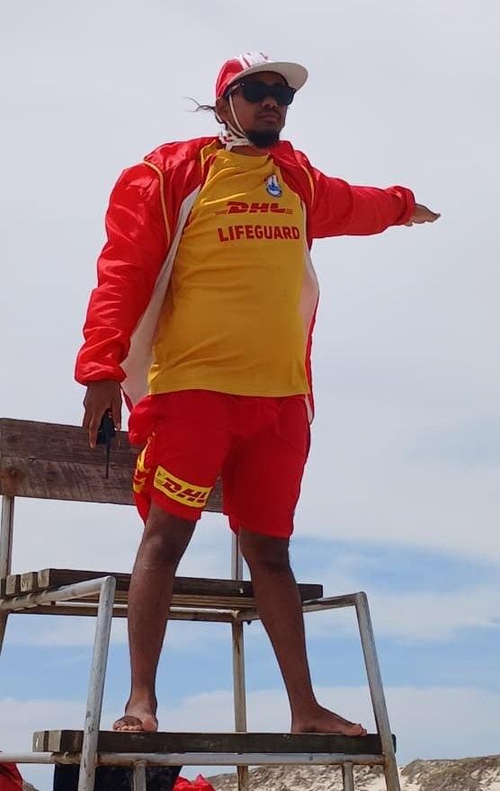 Hero lifeguard shares his story after saving four in Miller's Point ...