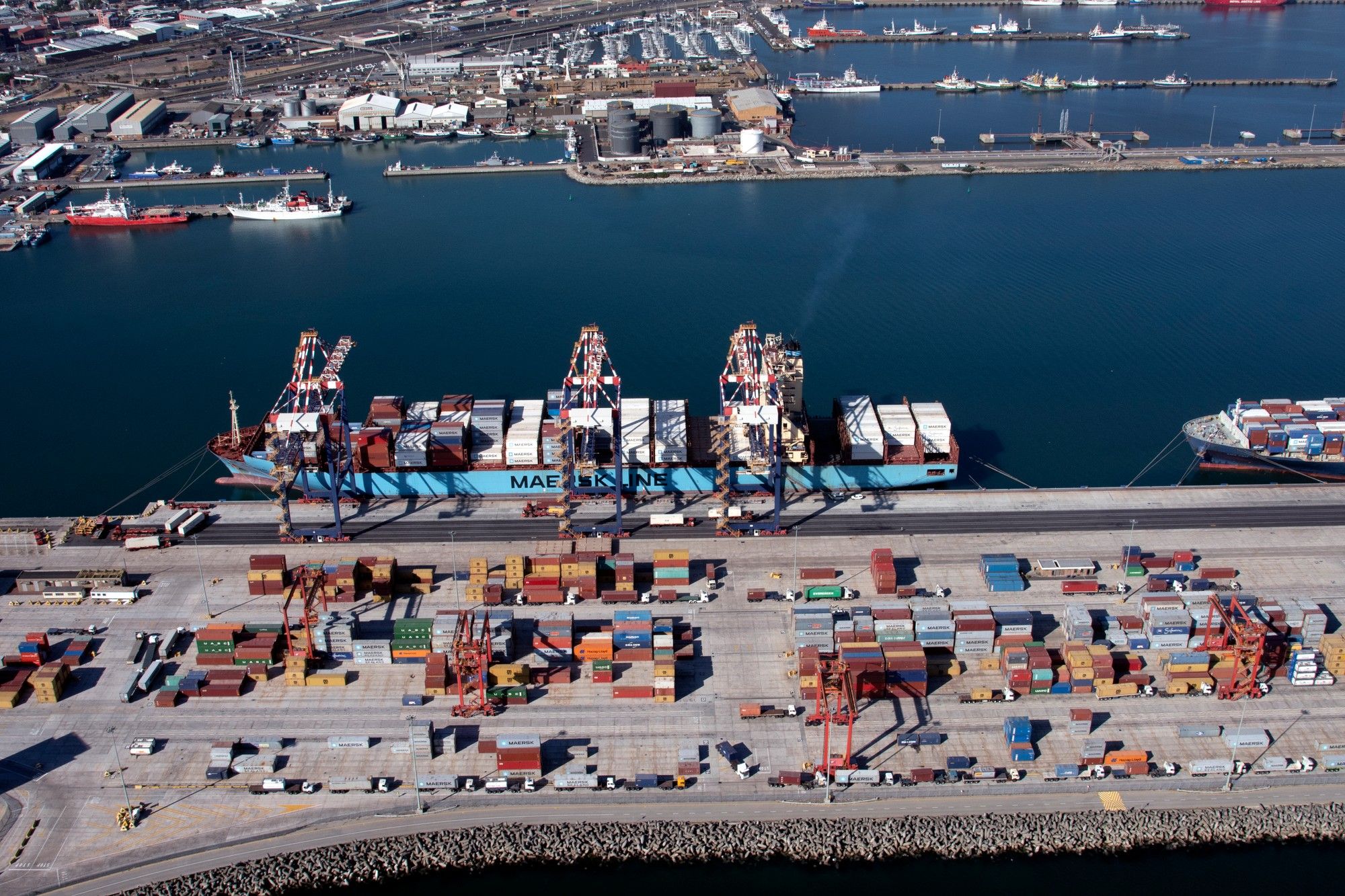 South African ports hit record cargo volumes despite ongoing infrastructure and capacity challenges