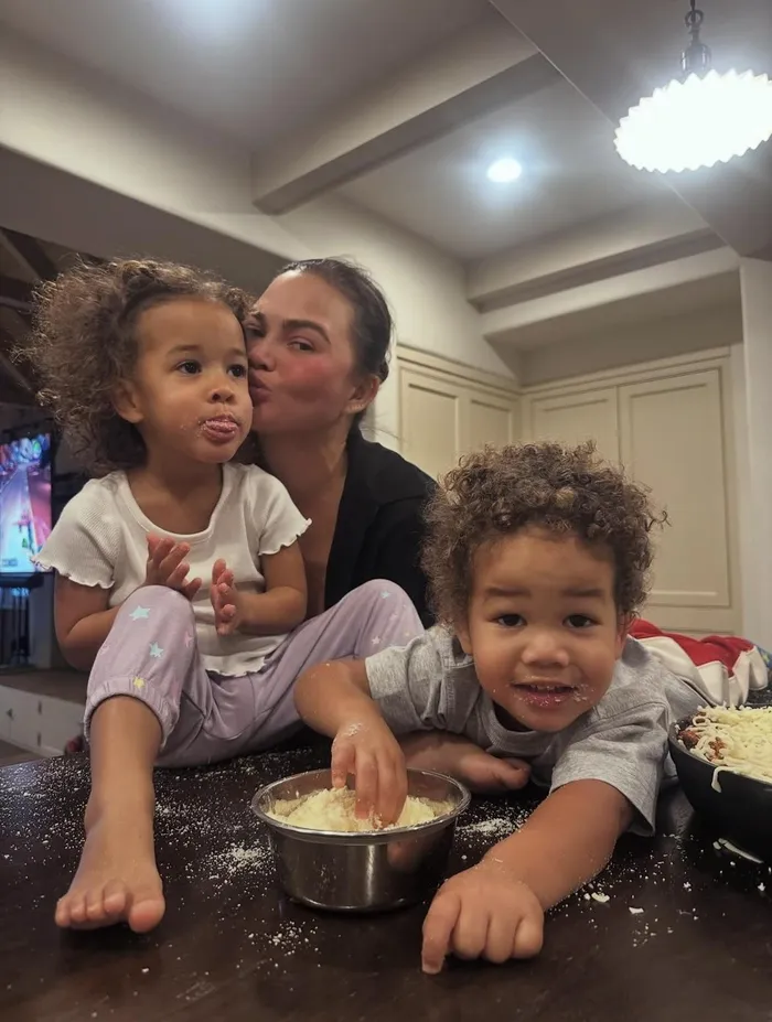 Chrissy Teigen's toothless Christmas: hilarious holiday mishap every ...