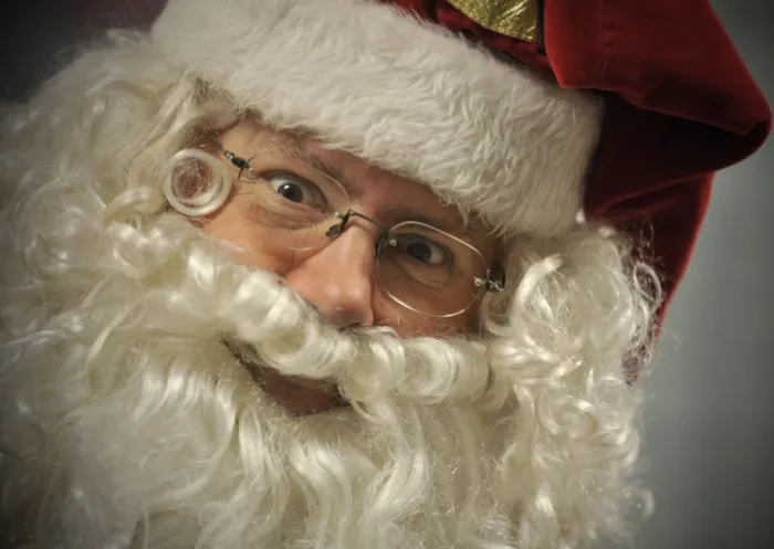 Ho, ho, ho... Now give me your gun