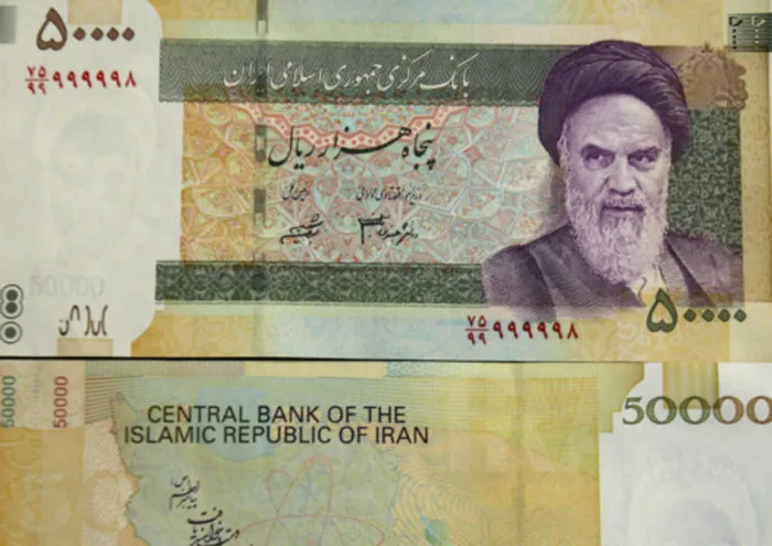 Iran rial sinks due to devaluation fears