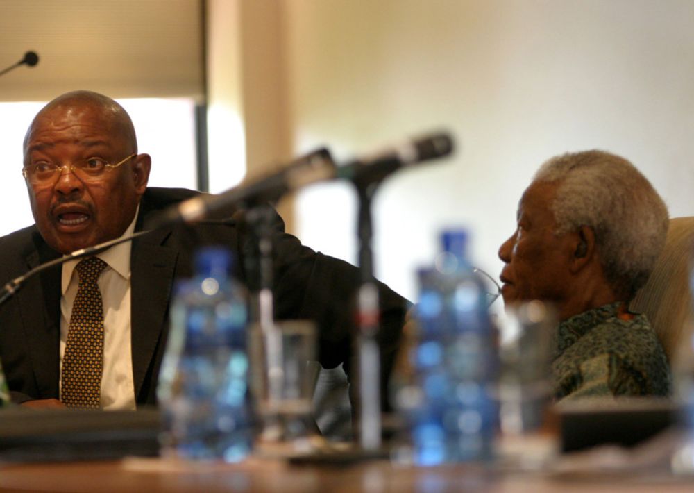 Lekota relieved Mandela’s suffering has ended