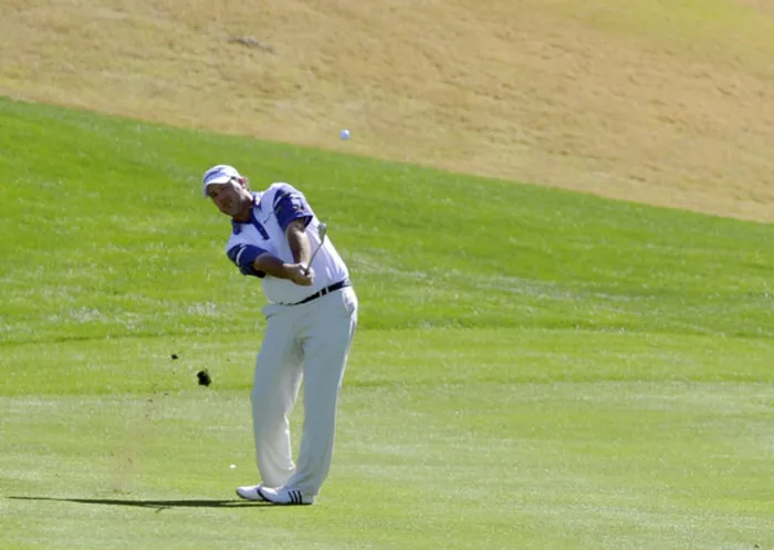 Vegas and Weekley share Hope lead