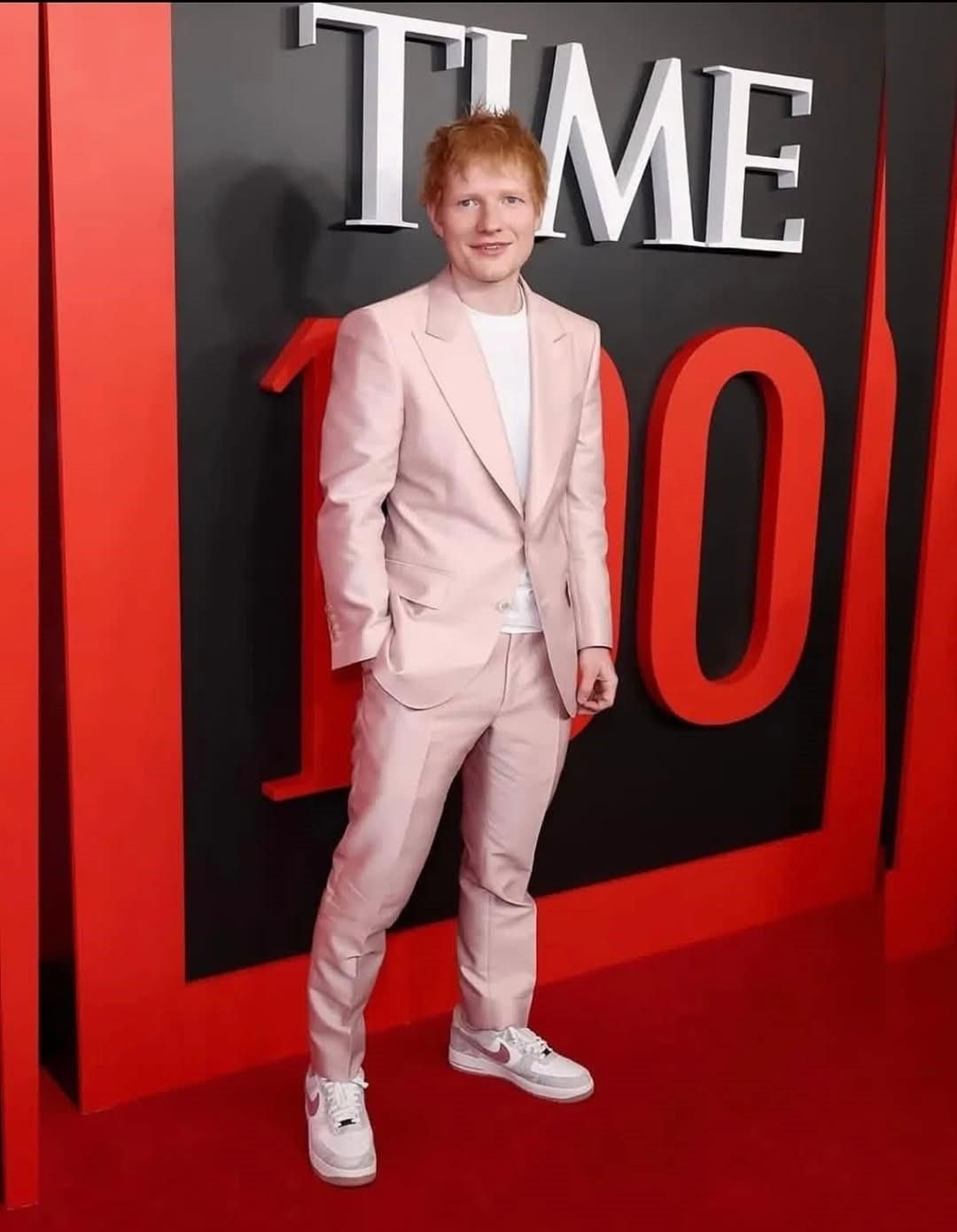 Ed Sheeran rings in nostalgia: 'Old Phone' offers a sneak peek of his ...