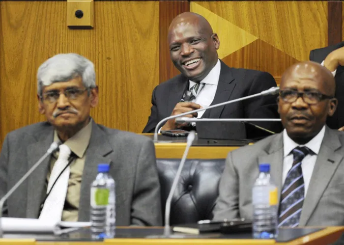 Smirking Hlaudi stays - for now