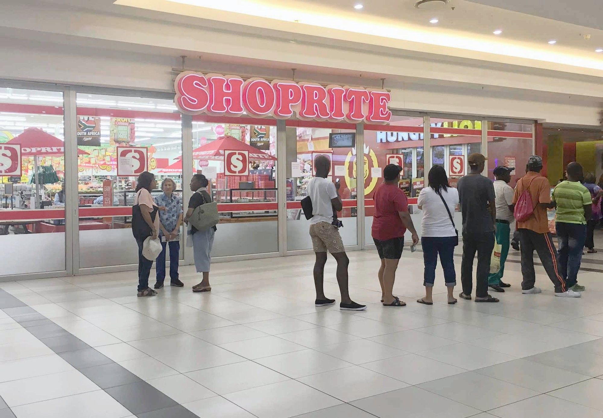 Woman wins unlawful detention case against Shoprite, police